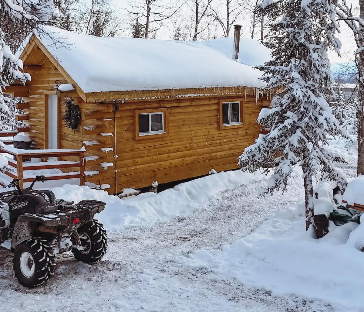 Holdfast Alaska: The Family That Chose To Homestead In The Alaskan ...