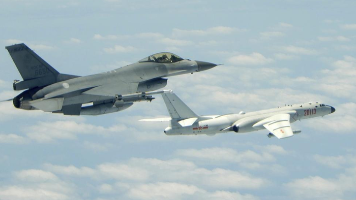 Rare 30 Plane Chinese PLA Force Buzzes Taiwan In Fresh Warning ZubuBrothers rare-30-plane-chinese-pla-force-buzzes-taiwan-in-fresh-warning-zububrothers
