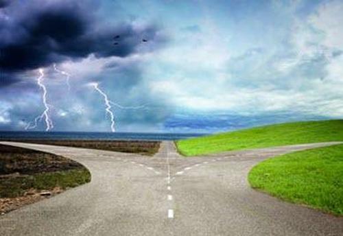 Standing At A Crossroads | ZeroHedge